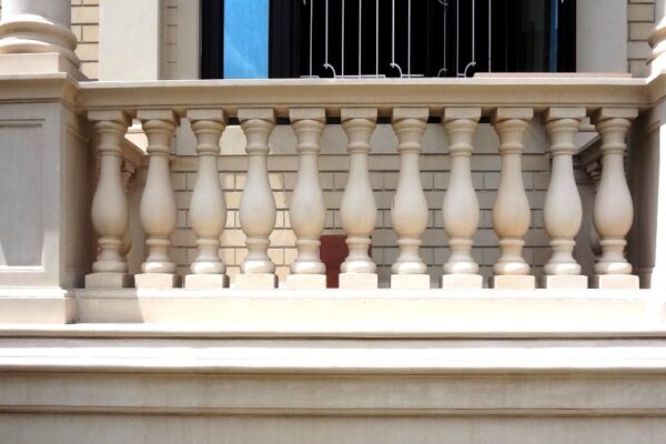 Balurstrade & Pier - Asian Stones